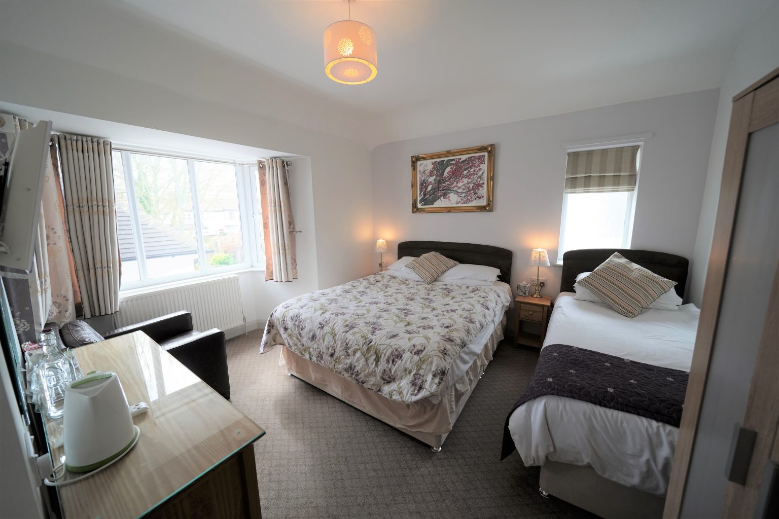 About Us - The Oxford Guest House